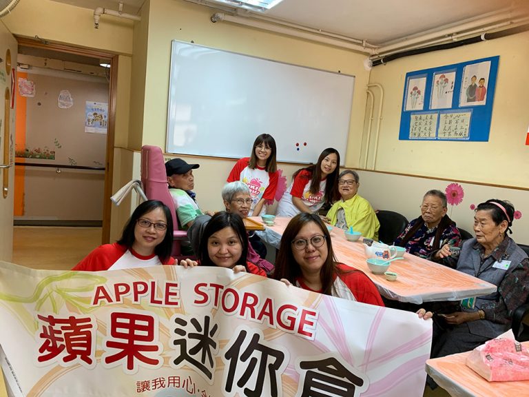 Dumpling and Handicraft DIY Classes with the elderly - APPLE STORAGE BLOG